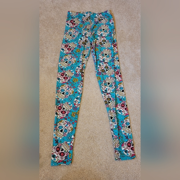Eevee Pants And Jumpsuits Eevee Turquoise Skull Leggings Buttery Soft Sugar Skulls Womens